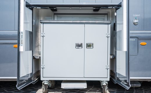 STX Scania S - Stephex Horsetrucks