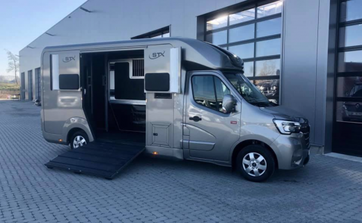 The STX 2 Horses New Generation - Stephex Horsetrucks