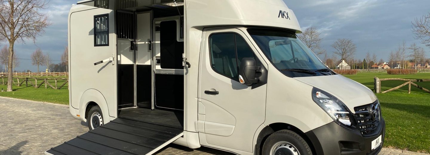 The Choice is Yours with Stephex Horsetrucks - Stephex Horsetrucks