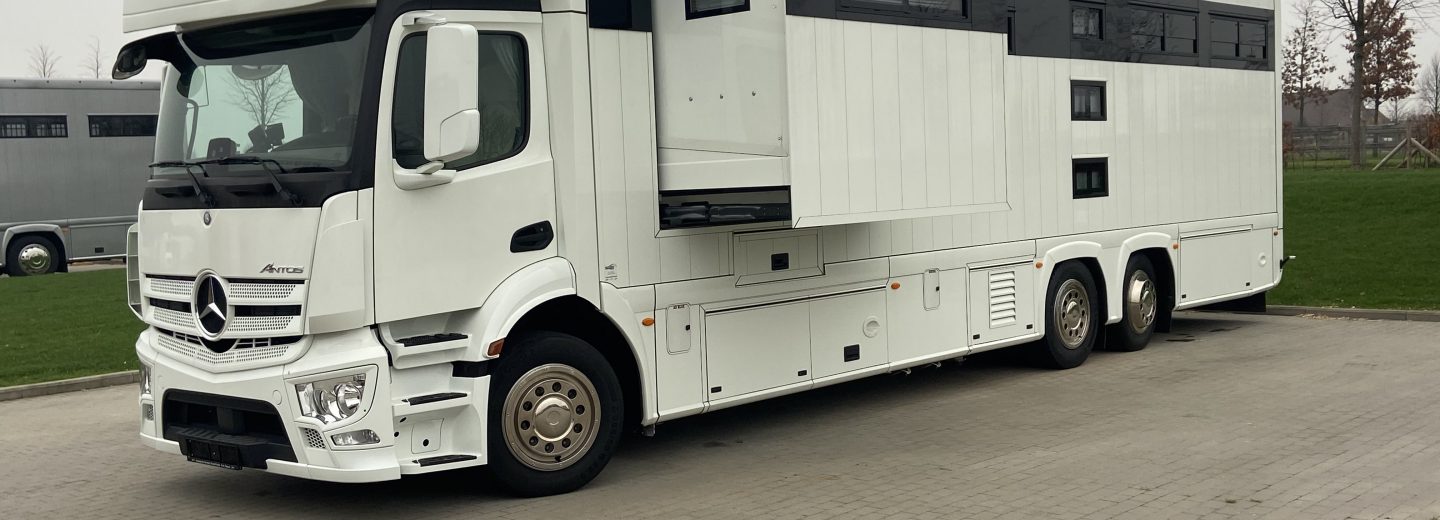 The Choice is Yours with Stephex Horsetrucks - Stephex Horsetrucks