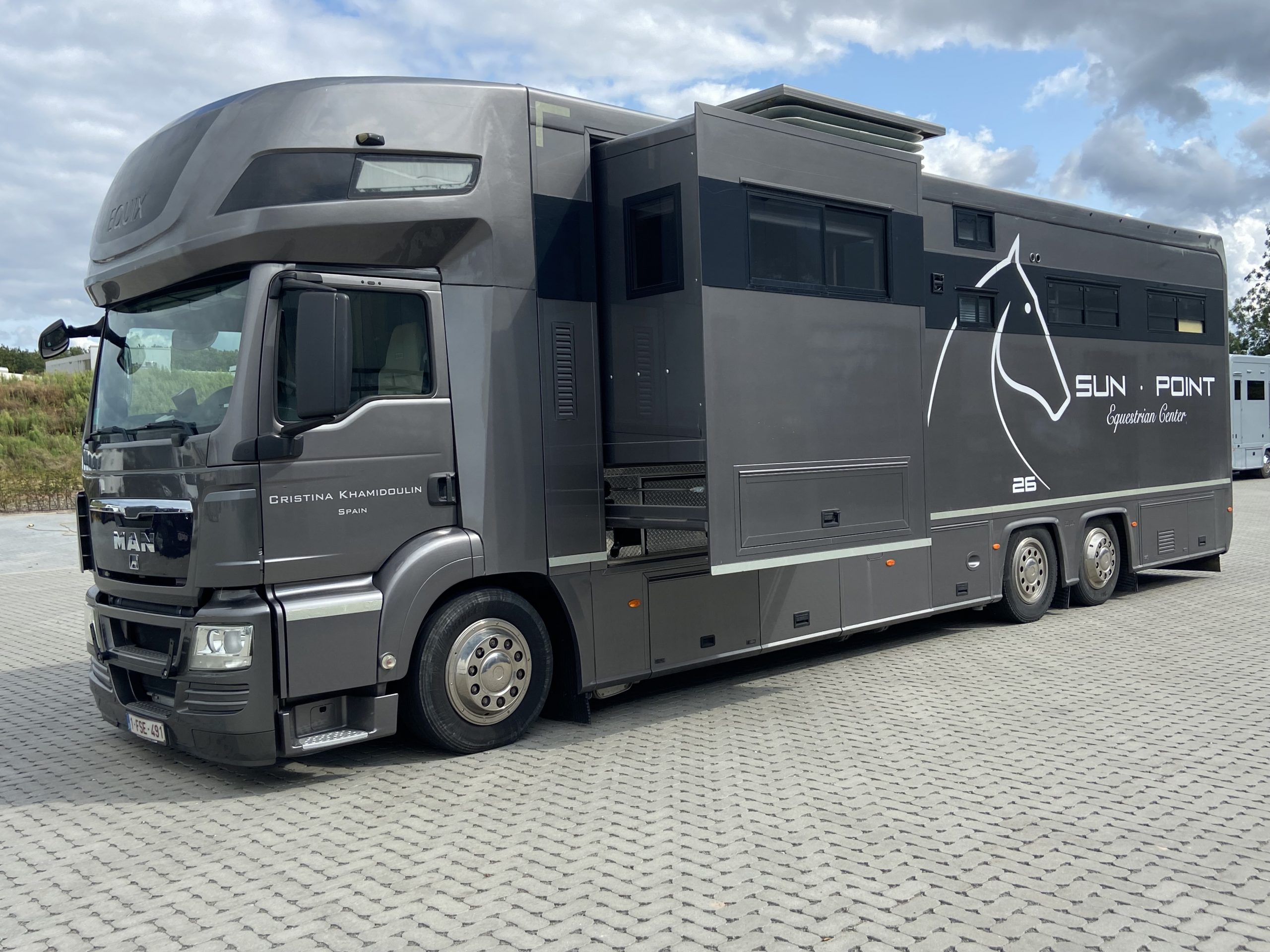 EQUIX HORSEBOX MAN TGS 26.40 6 Horses - Stephex Horsetrucks