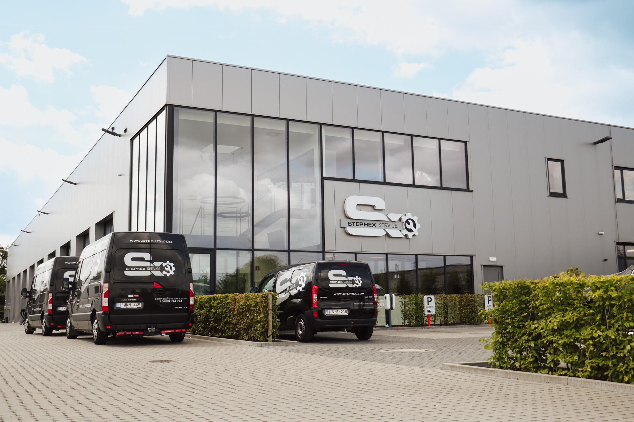 Customer Care - Stephex Horsetrucks