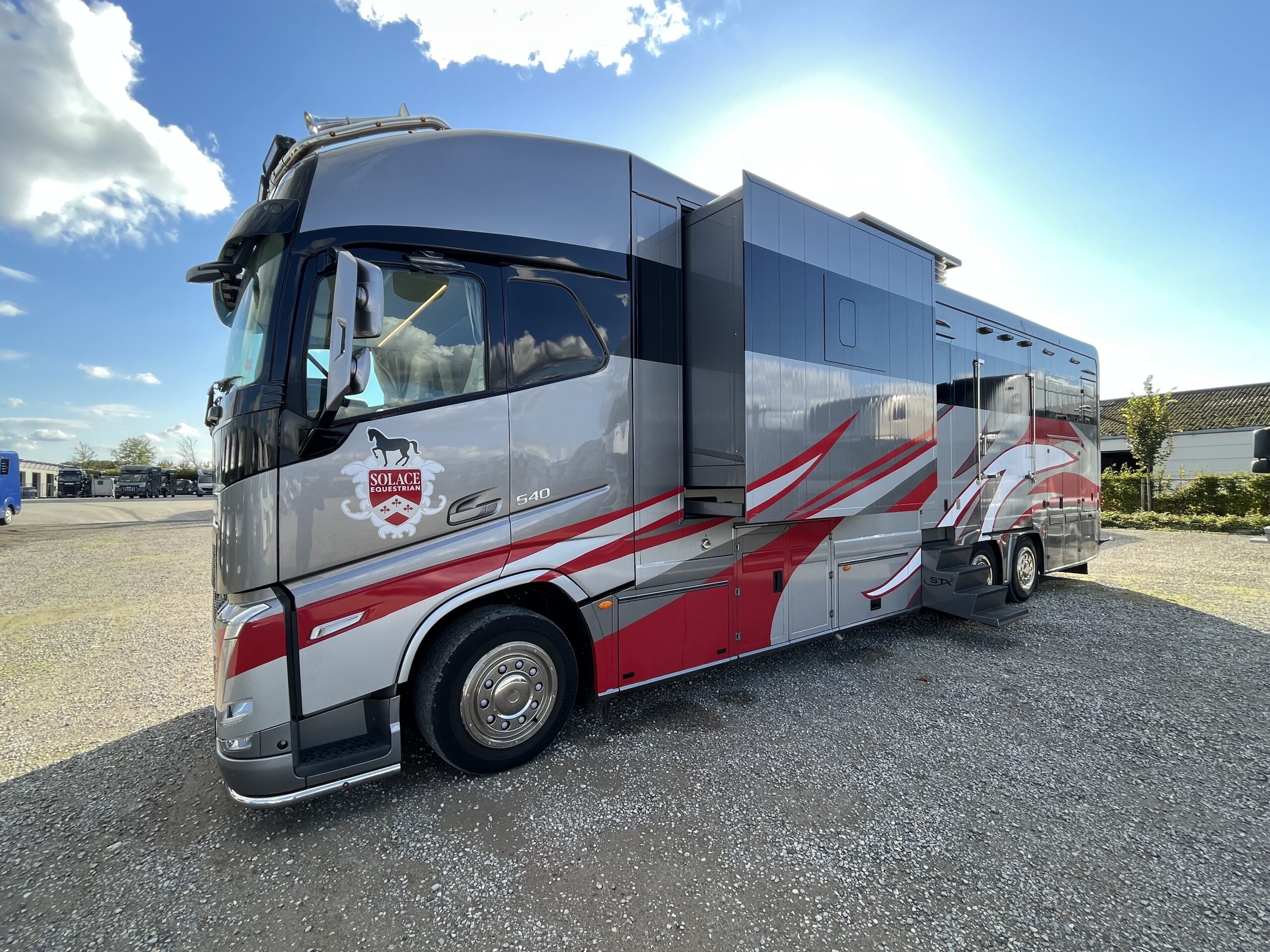 STX HORSEBOX Volvo FH 540 RHD 6 Horses - Stephex Horsetrucks