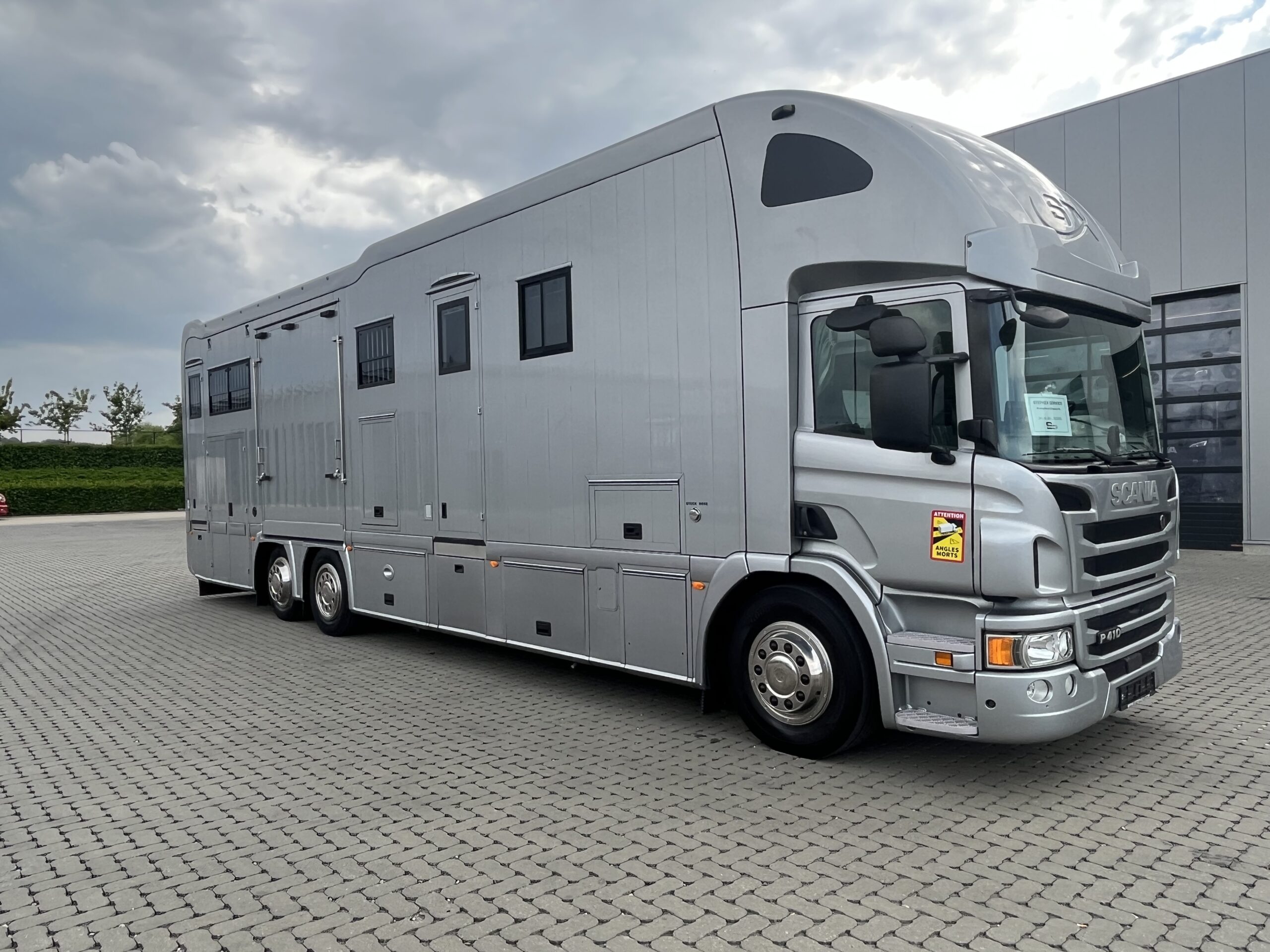 STX HORSEBOX Scania P 410 8 Horses - Stephex Horsetrucks